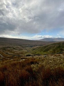 Whernside Circular Walk: A Stunning Beginner-Friendly Hike